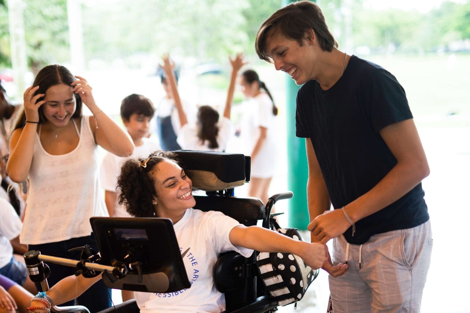 Commande oculaire PC Eye 5 : piloter son PC avec les yeux | Cenomy